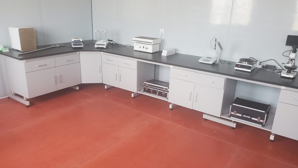 Laboratory testing equipment in a fertilizer plant - Zhengzhou Safi ...